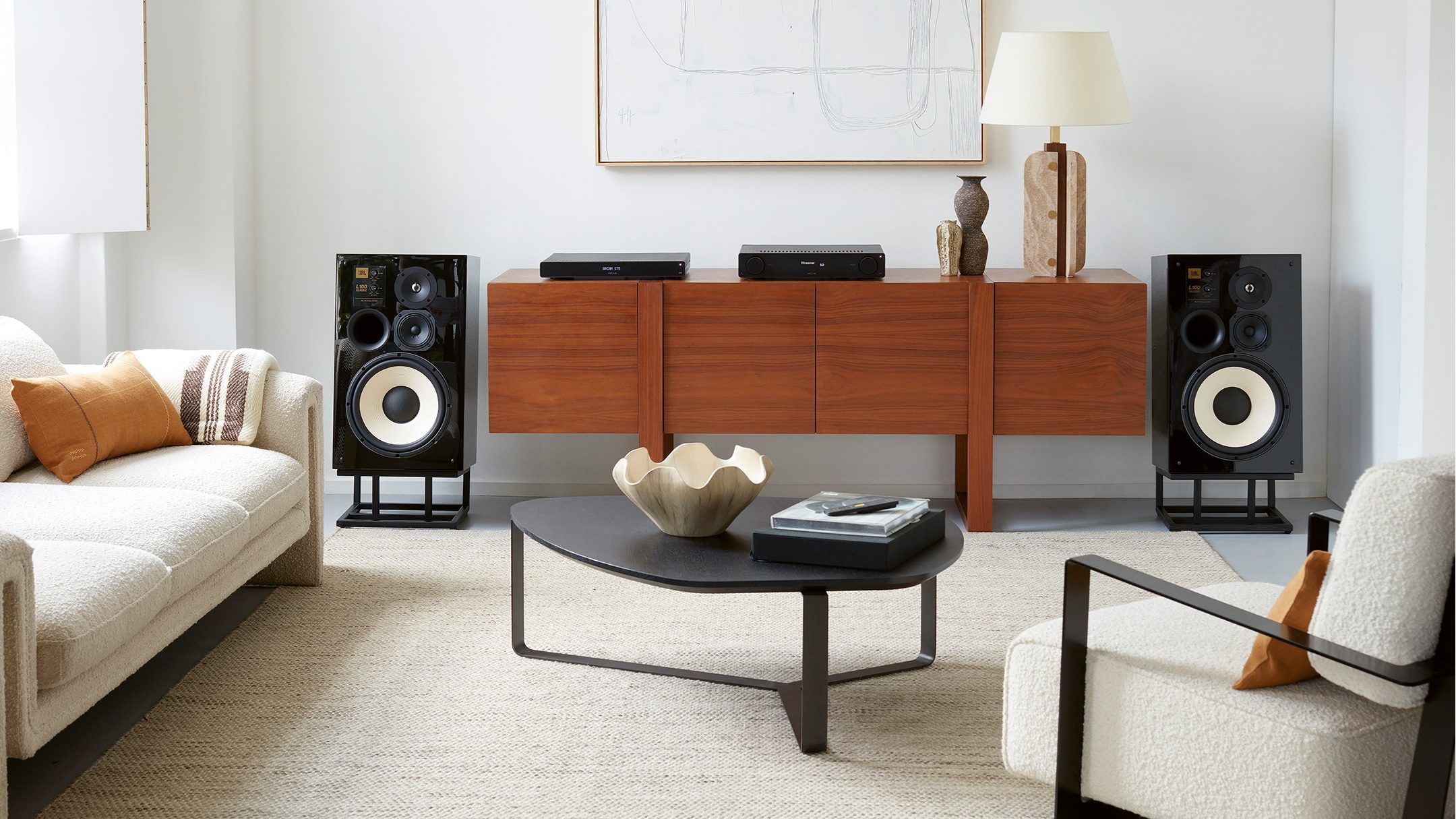 Review: ARCAM Radia Series – A25 & ST5 - Hi-fi voor mid-fi prijs | FWD