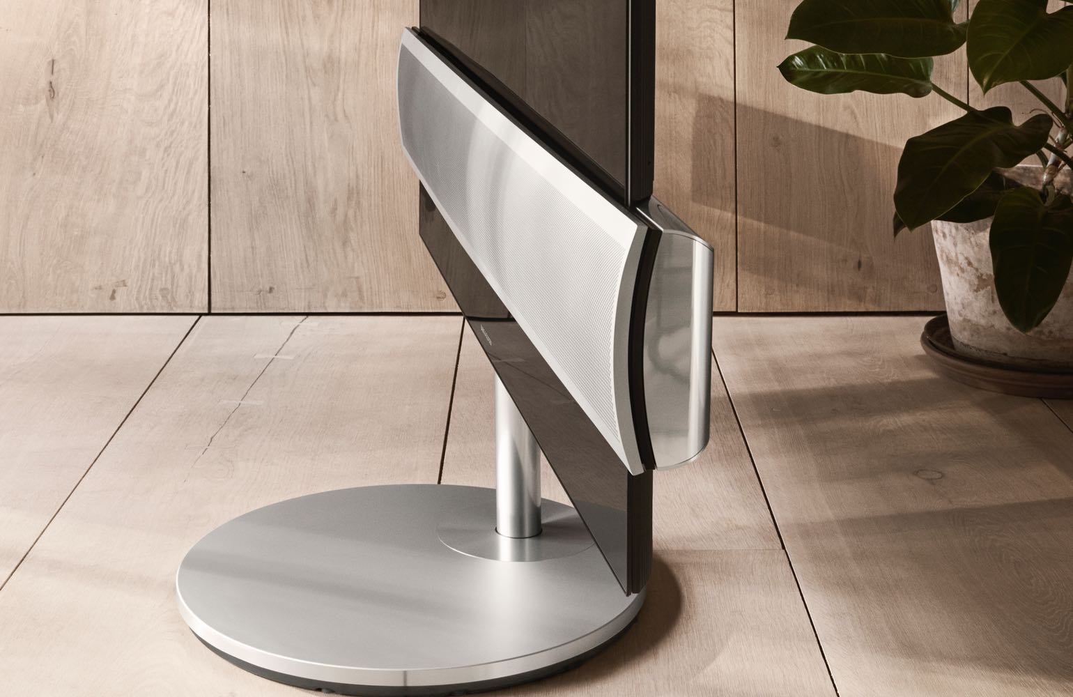 Bang & Olufsen introduceert BeoVision Eclipse oled tv | FWD