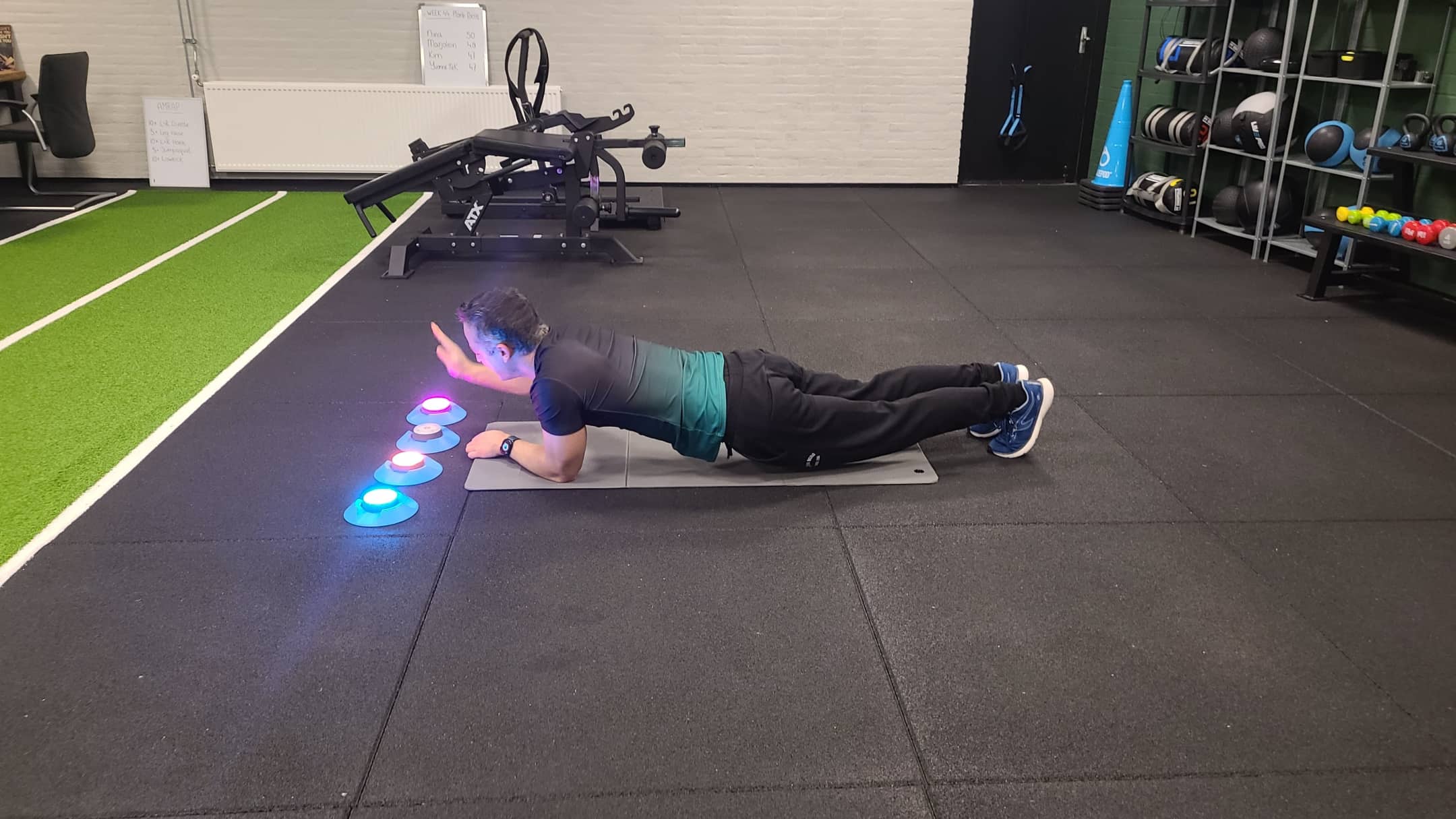 Review: BlazePod - slim trainen van reactiesnelheid en behendigheid | FWD