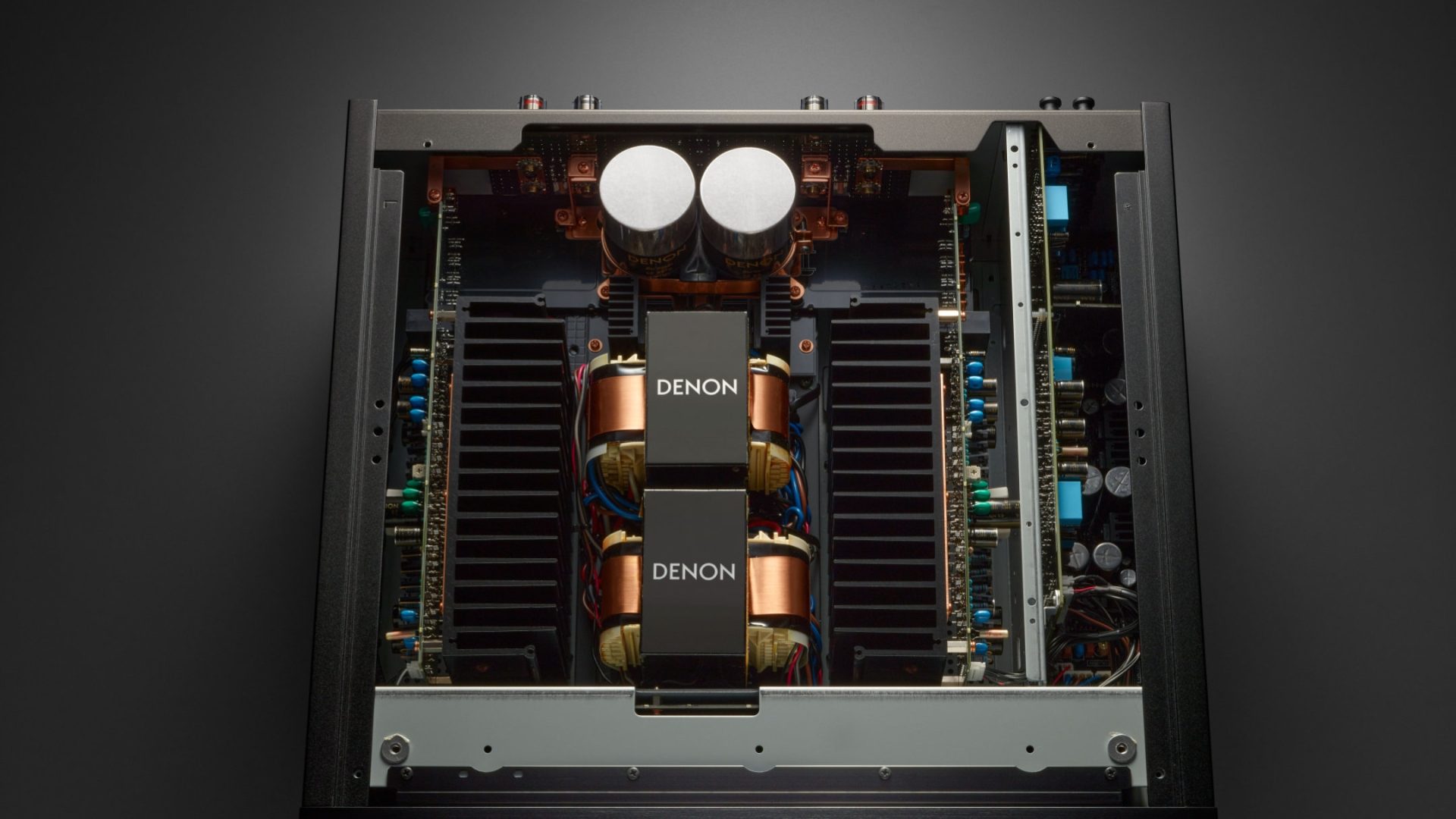 Review: Denon PMA-3000NE - Denon op z'n best | FWD
