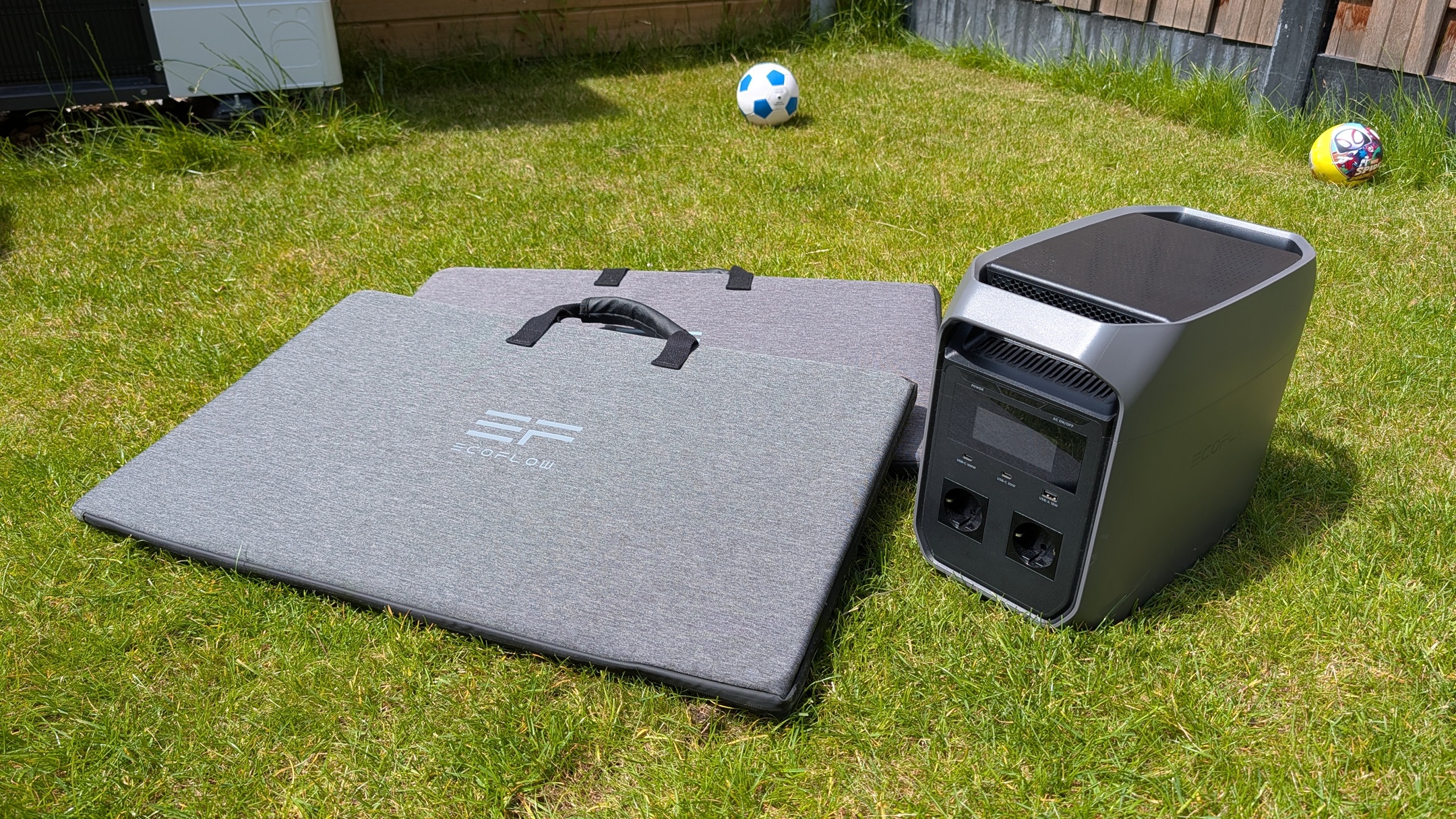 Review: EcoFlow Delta 3 Classic power station met 2 x 160W zonnepanelen ...