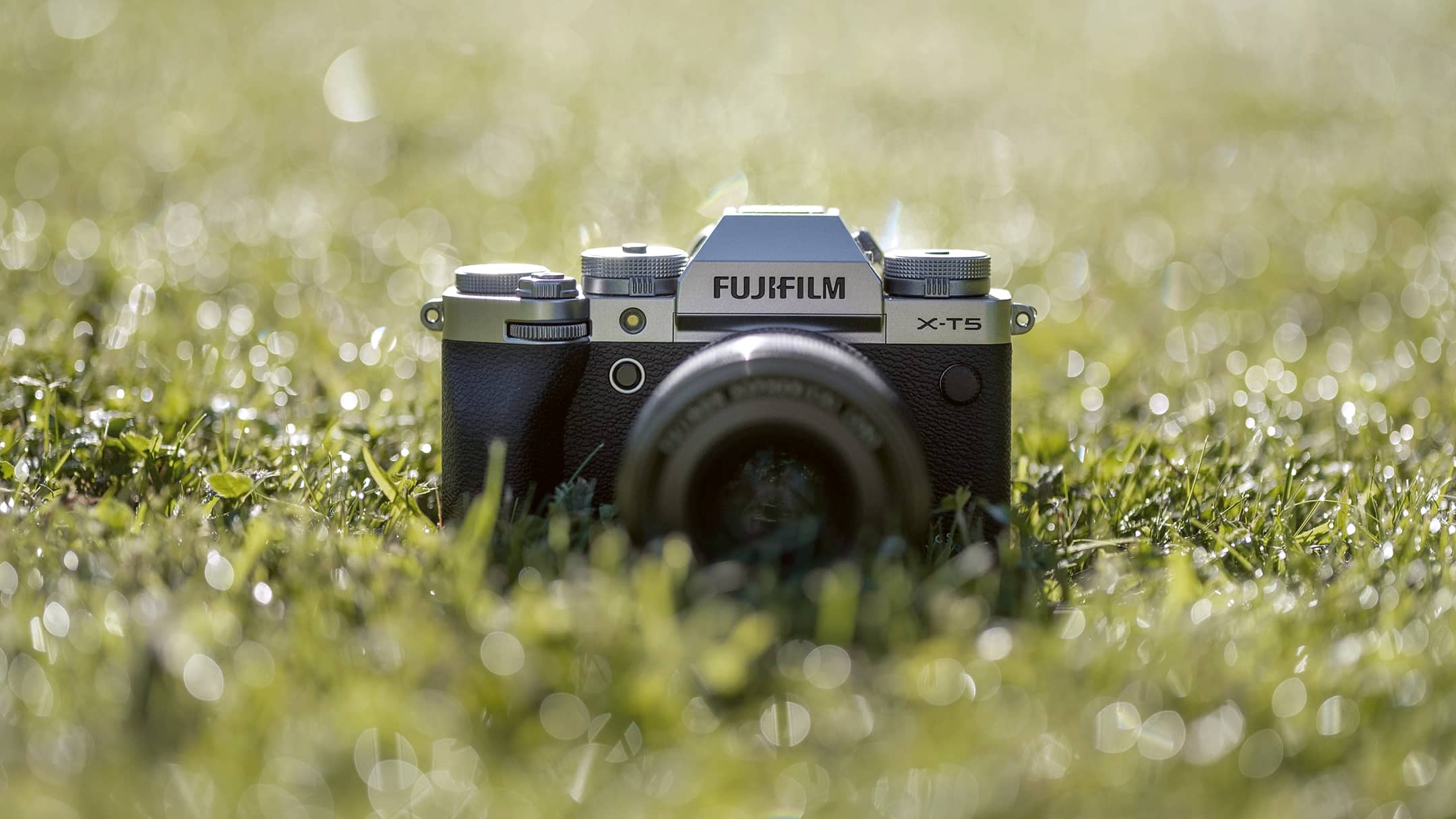 Review: Fujifilm X-T5 APS-C systeemcamera | FWD