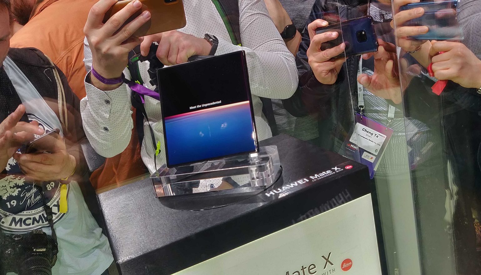 Opvouwbare Huawei Mate X-opvolger krijgt een beter scharnier | FWD