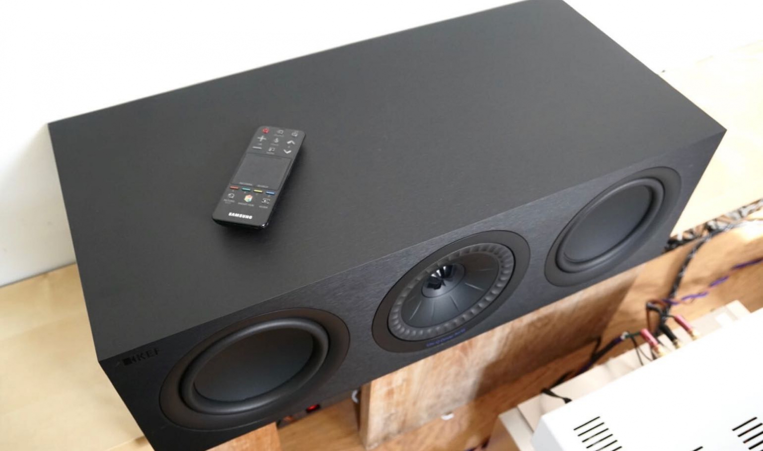 Review: KEF Q Series luidsprekers (Q350, Q650c en Q750) | FWD