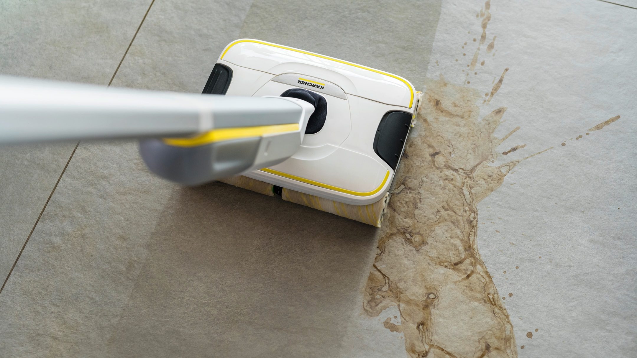 Kärcher lanceert nieuwe FC 8 Smart Signature Line vloerreiniger | FWD