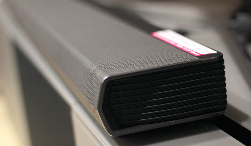 Review: LG SH6 soundbar met MusicFlow | FWD
