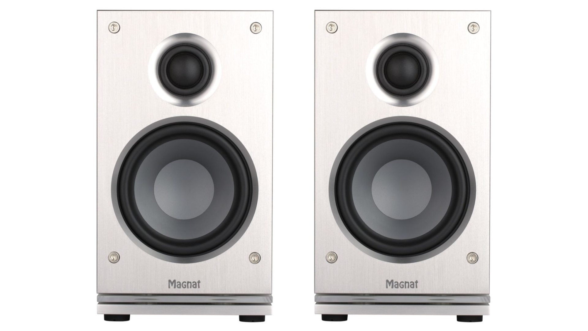 Review: Magnat Signature Edelstein - Machtige MiniMagnats | FWD