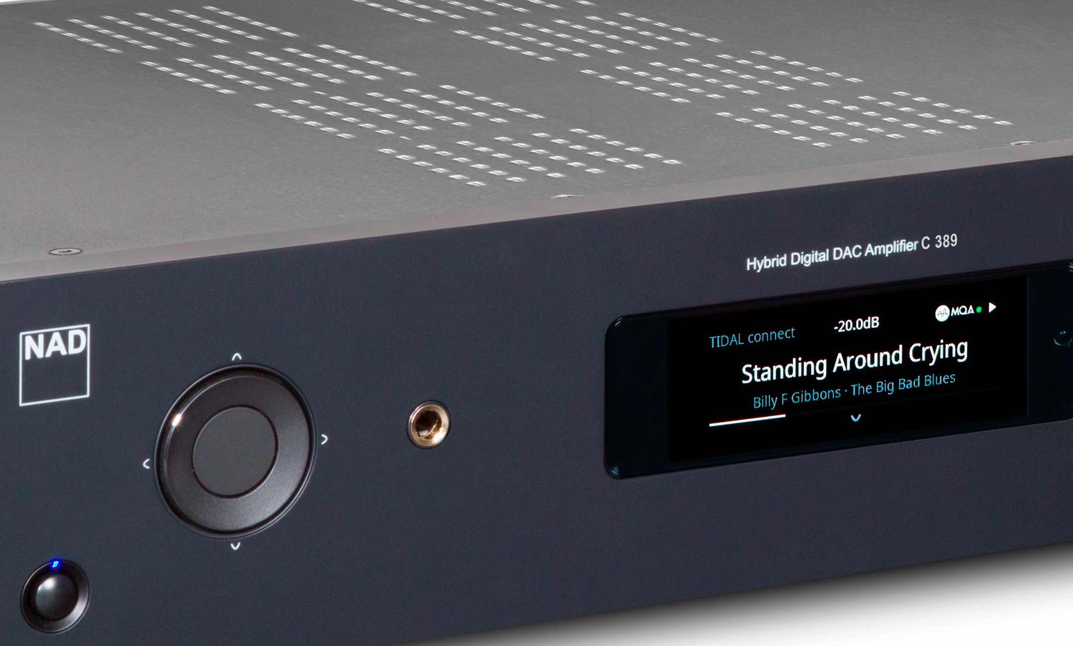 NAD kondigt de C 389 HybridDigital DAC amplifier aan | FWD