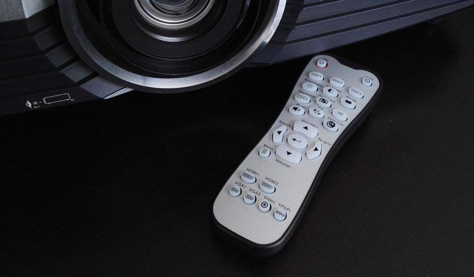 Review: Optoma UHD65 Ultra HD DLP-projector | FWD