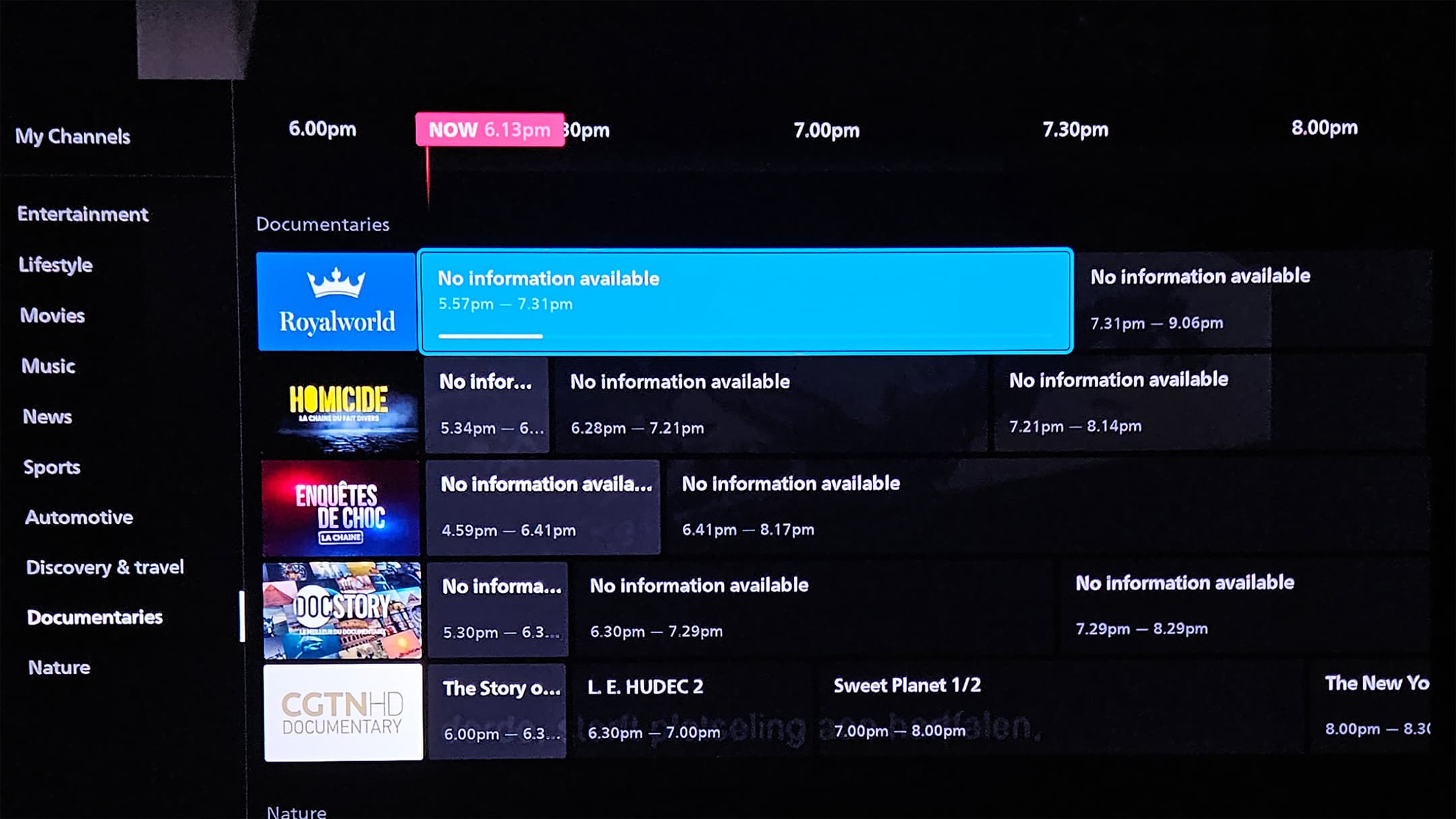 Titan OS: alles dat je moet weten over het Philips smart tv-platform | FWD