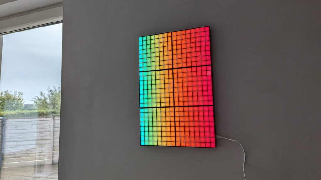 Review: Twinkly Squares - Pixel Art op je muur | FWD