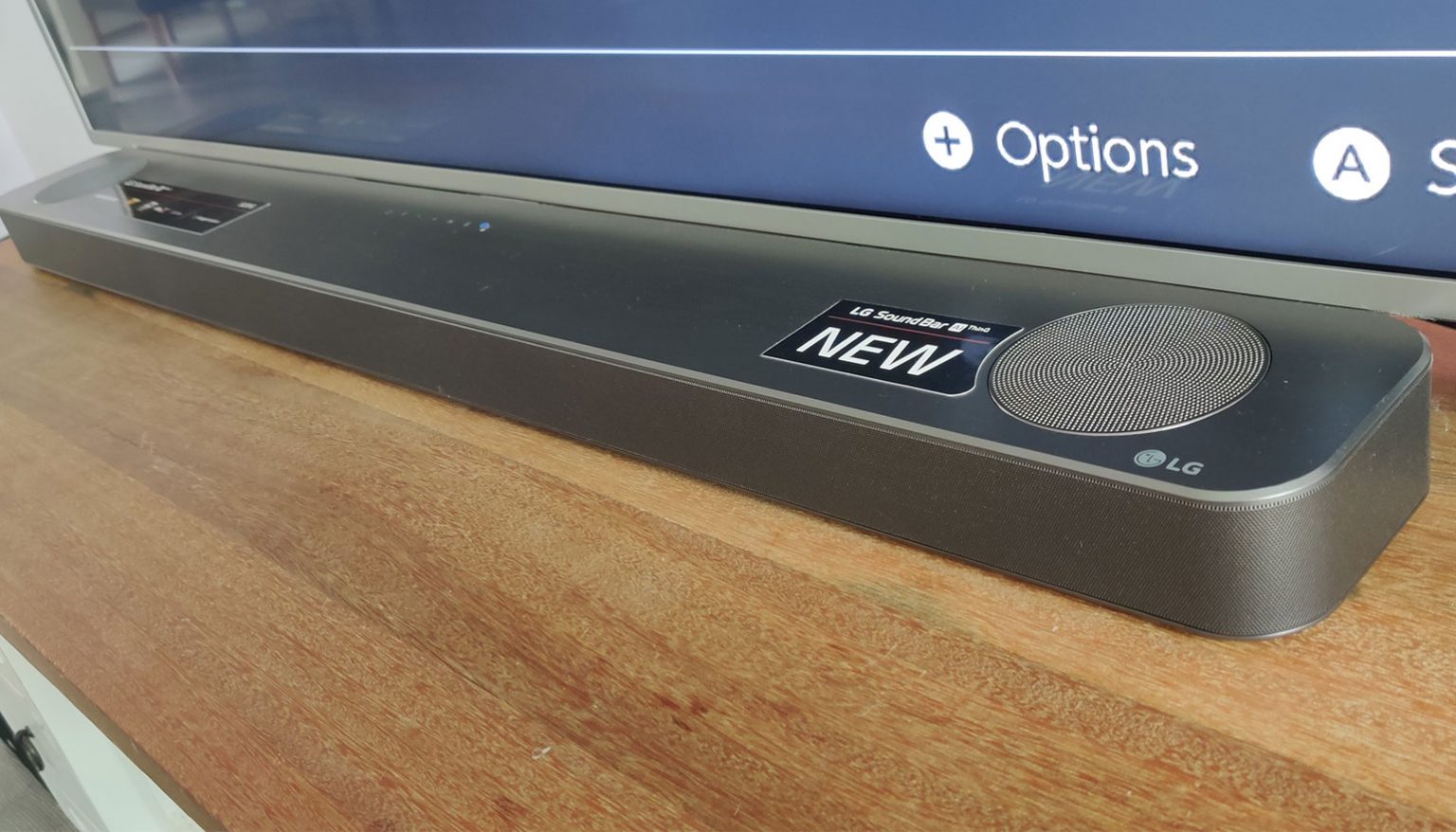 Review: LG SL8Y - premium soundbar voor midrange prijs | FWD