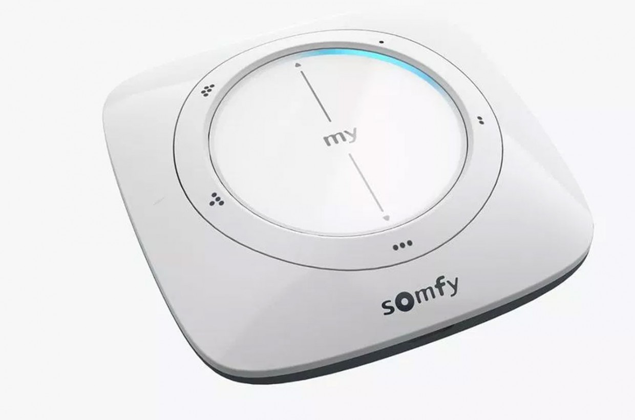 Somfy introduceert nieuwe Tahoma-hub met Zigbee 3.0 | FWD